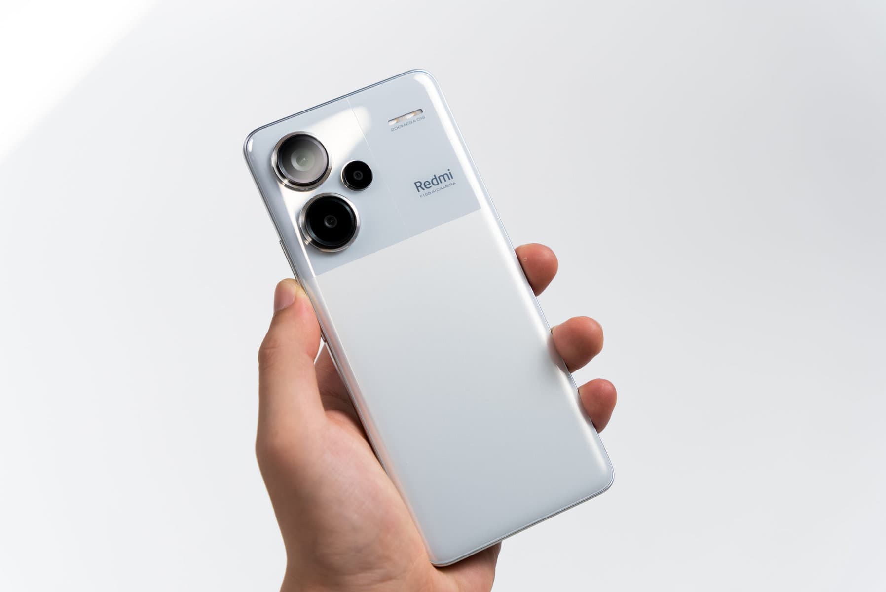 Reviewing Xiaomi Redmi Note 13 Pro+: A Hands-On Experience