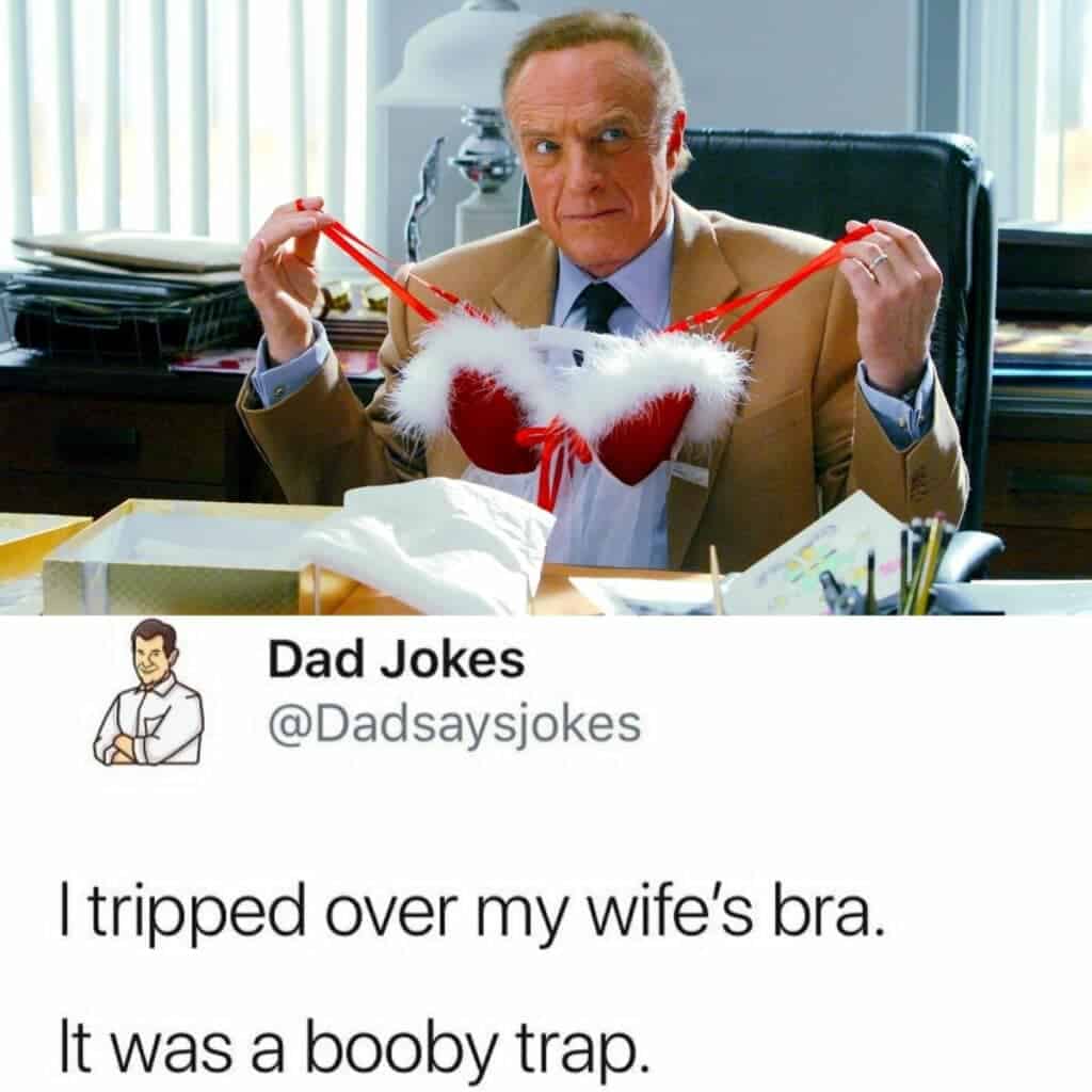 Booby Traps - MOBILEMUNK.IO